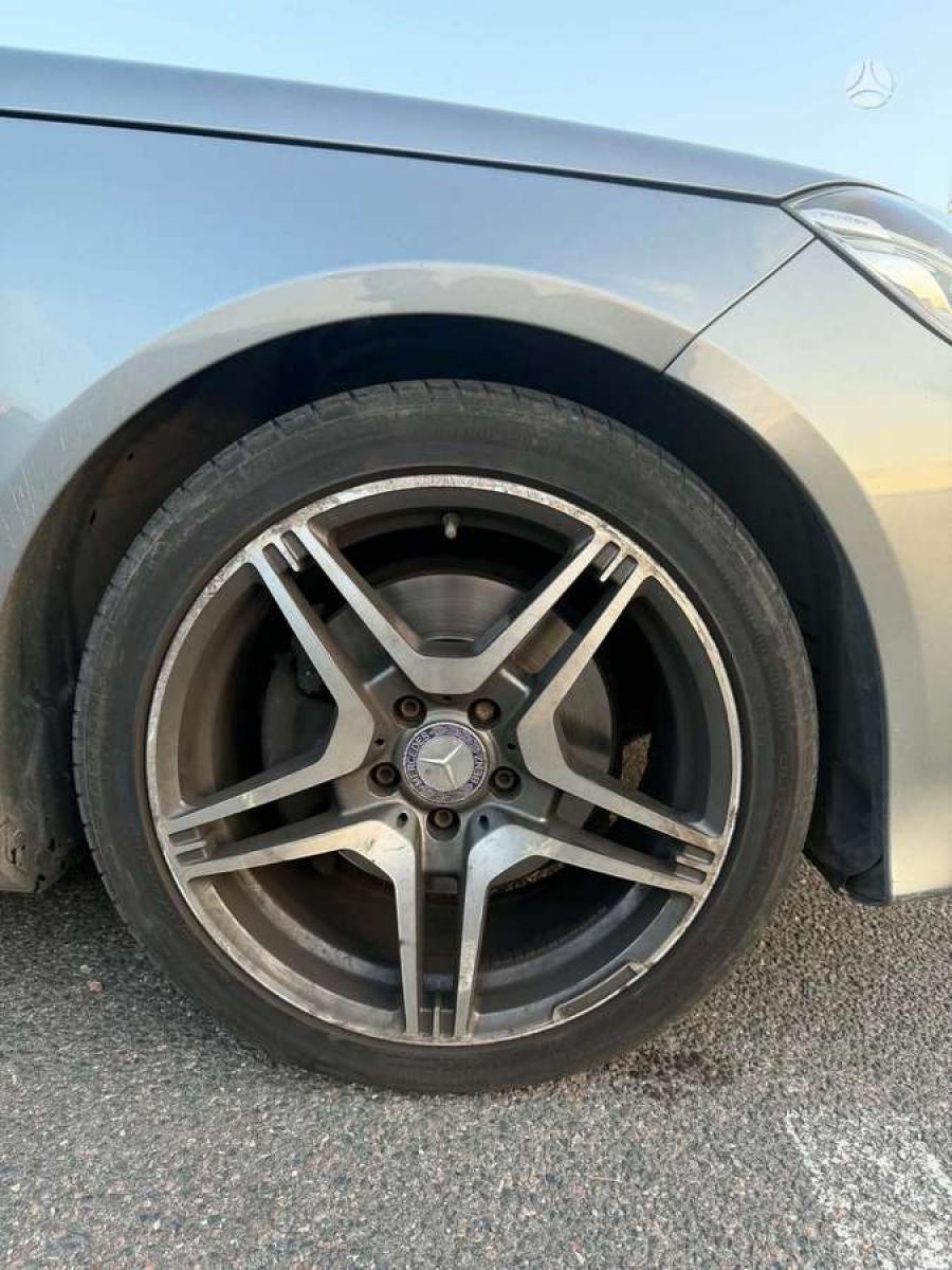 Pelēks Mercedes-Benz e-250 2014 Viļņa, ar dzinēja tilpumu 2.14 L un nobraukumu 439 tūkst. km par 7800 €, foto 13 vietnē AUTOMOTO.COM.LV