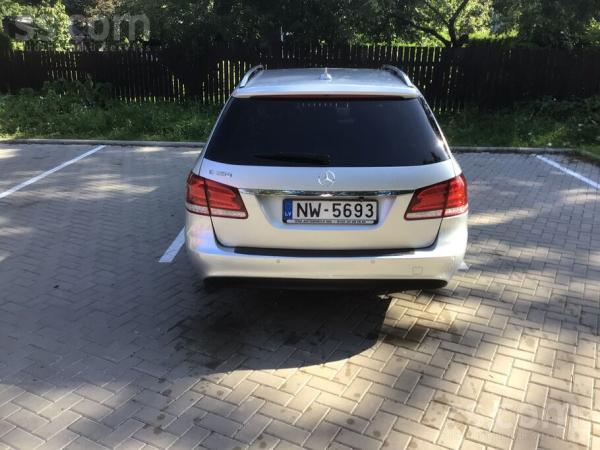 Серый Мерседес E 250 2016 в Рига, объемом двигателя 2.10 л и пробегом 485 тыс. км за 7500 €, фото 8 на AUTOMOTO.COM.LV