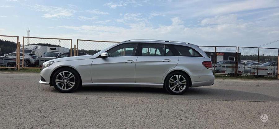 Pelēks Mercedes-Benz e-250 2016 Viļņa, ar dzinēja tilpumu 2.50 L un nobraukumu 308 tūkst. km par 11200 €, foto 5 vietnē AUTOMOTO.COM.LV