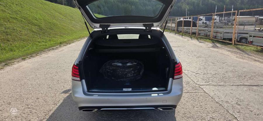 Pelēks Mercedes-Benz e-250 2016 Viļņa, ar dzinēja tilpumu 2.50 L un nobraukumu 308 tūkst. km par 11200 €, foto 10 vietnē AUTOMOTO.COM.LV