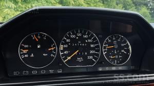 Красный Мерседес E 250 1994 в Цесис, объемом двигателя 2.50 л и пробегом 340 тыс. км за 5500 €, фото 9 на AUTOMOTO.COM.LV