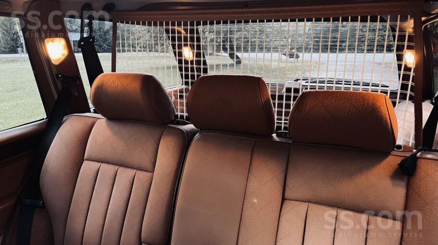 Красный Мерседес E 250 1994 в Цесис, объемом двигателя 2.50 л и пробегом 340 тыс. км за 5500 €, фото 13 на AUTOMOTO.COM.LV