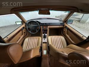 Sarkans Mercedes-Benz e-250 1994 Tukums, ar dzinēja tilpumu 2.50 L un nobraukumu 448 tūkst. km par 4000 €, foto 8 vietnē AUTOMOTO.COM.LV