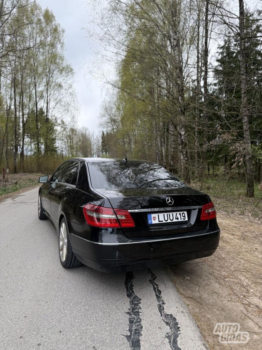 Mercedes-Benz e-250 2009 Kauņa, ar dzinēja tilpumu 2.20 L un nobraukumu 393 tūkst. km par 5200 €, foto 5 vietnē AUTOMOTO.COM.LV