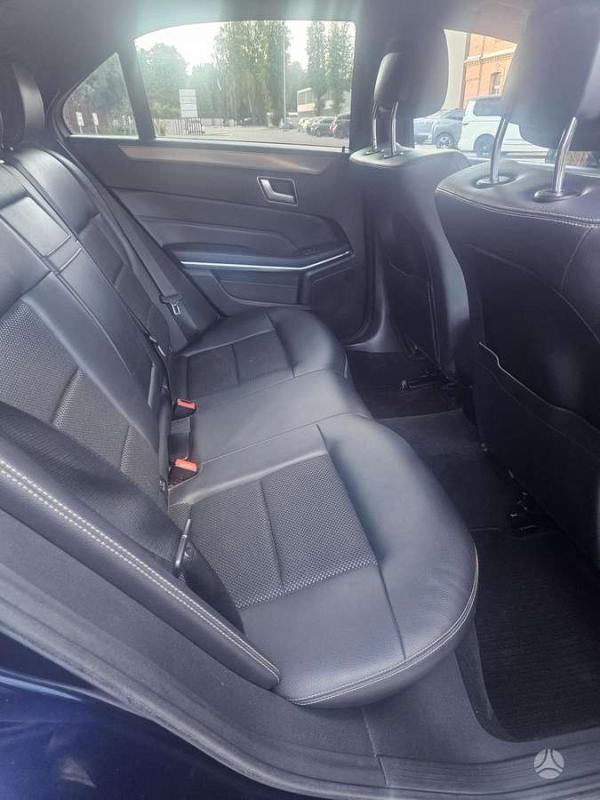 Мерседес E 250 2015 в Каунас, объемом двигателя 2.14 л и пробегом 250 тыс. км за 9600 €, фото 9 на AUTOMOTO.COM.LV
