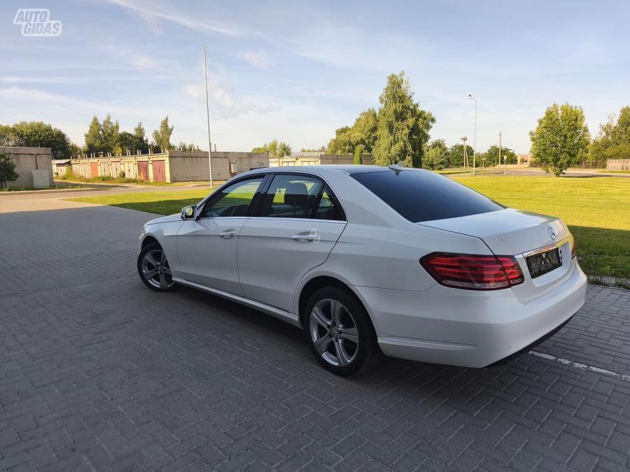 Mercedes-Benz e-250 2015 in Jurbarkas, with an engine capacity of 2.20 L and mileage of 282 thousand km for 7800 €, photo 4 on AUTOMOTO.COM.LV