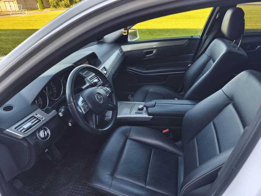 Mercedes-Benz e-250 2015 in Jurbarkas, with an engine capacity of 2.20 L and mileage of 282 thousand km for 7800 €, photo 11 on AUTOMOTO.COM.LV