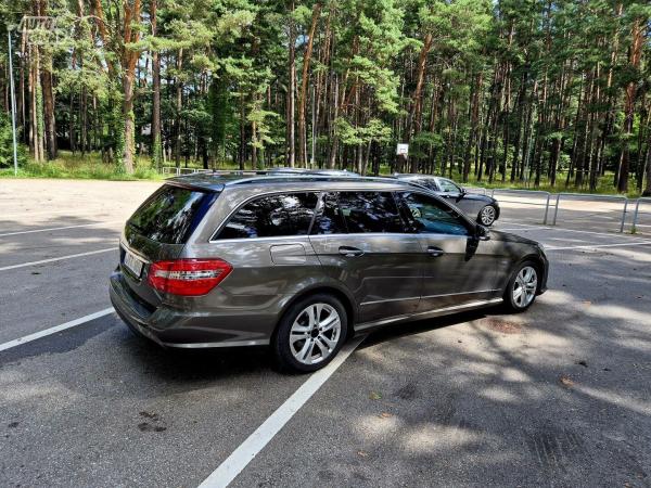 Mercedes-Benz e-250 2010 in Kaunas, with an engine capacity of 2.10 L and mileage of 344 thousand km for 8000 €, photo 3 on AUTOMOTO.COM.LV