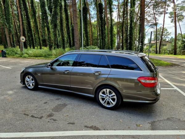 Mercedes-Benz e-250 2010 in Kaunas, with an engine capacity of 2.10 L and mileage of 344 thousand km for 8000 €, photo 5 on AUTOMOTO.COM.LV