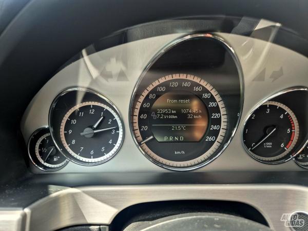 Mercedes-Benz e-250 2010 in Kaunas, with an engine capacity of 2.10 L and mileage of 344 thousand km for 8000 €, photo 9 on AUTOMOTO.COM.LV