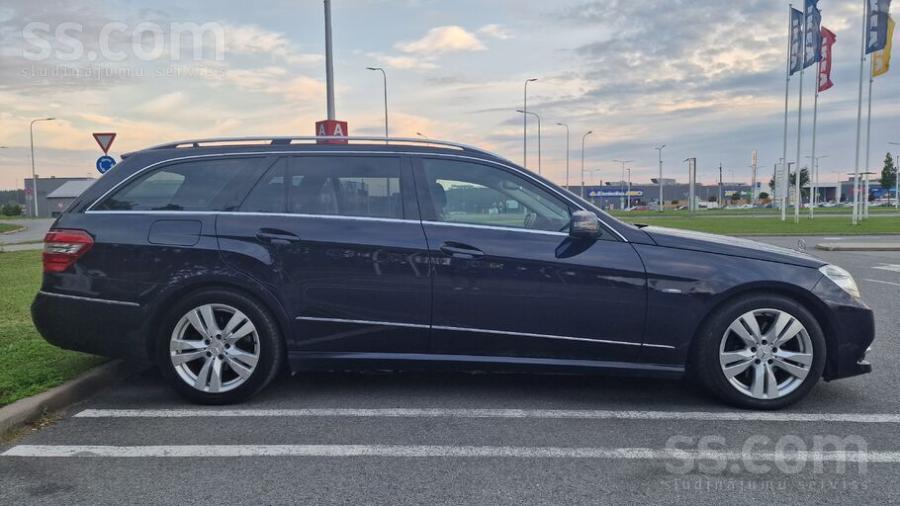 Mercedes-Benz e-250 2010 Rīga, ar dzinēja tilpumu 2.20 L un nobraukumu 292 tūkst. km par 6800 €, foto 4 vietnē AUTOMOTO.COM.LV