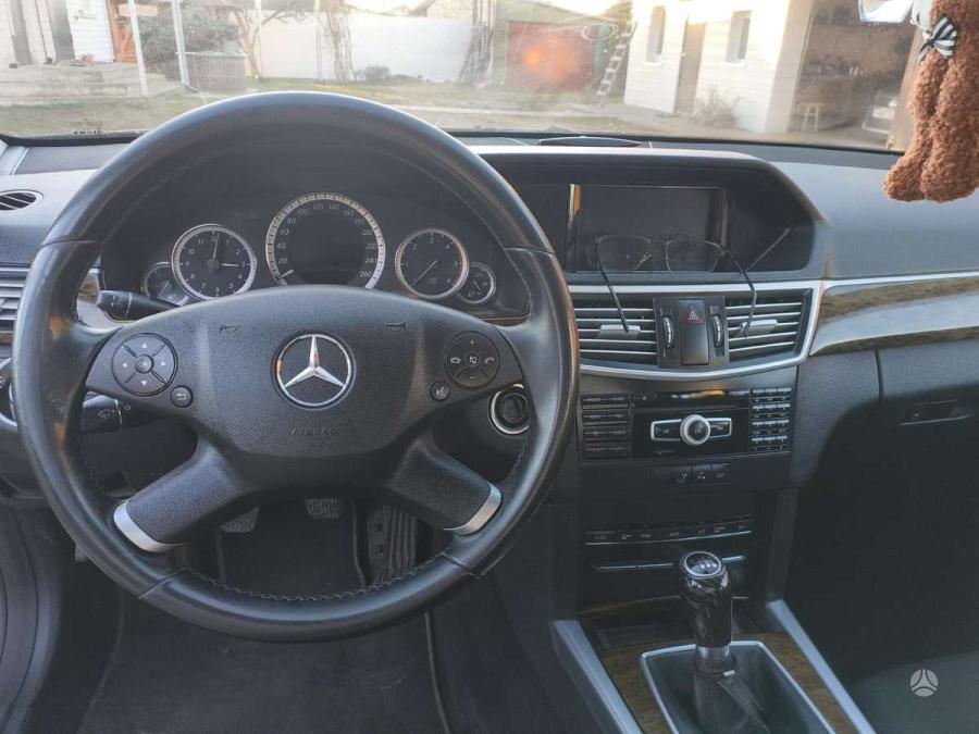 Mercedes-Benz e-250 2011 Marijampole, ar dzinēja tilpumu 2.14 L un nobraukumu 326 tūkst. km par 7450 €, foto 11 vietnē AUTOMOTO.COM.LV