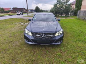 Violets Mercedes-Benz e-250 2015 Jurbarkas, ar dzinēja tilpumu 2.10 L un nobraukumu 271 tūkst. km par 7500 €, foto 8 vietnē AUTOMOTO.COM.LV