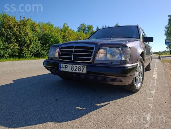 Violets Mercedes-Benz e-250 1993 Gulbene, ar dzinēja tilpumu 2.50 L un nobraukumu 478 tūkst. km par 2100 €, foto 4 vietnē AUTOMOTO.COM.LV