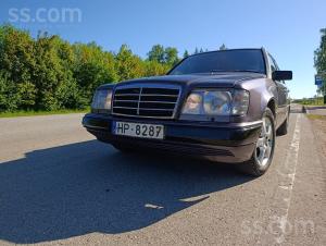 Violets Mercedes-Benz e-250 1993 Gulbene, ar dzinēja tilpumu 2.50 L un nobraukumu 478 tūkst. km par 2100 €, foto 5 vietnē AUTOMOTO.COM.LV