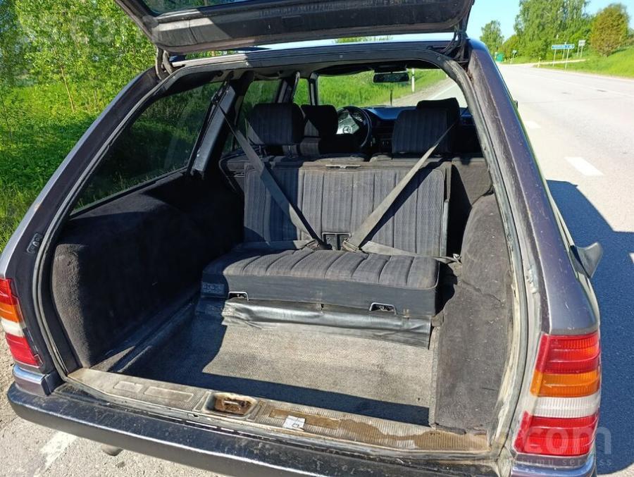 Violets Mercedes-Benz e-250 1993 Gulbene, ar dzinēja tilpumu 2.50 L un nobraukumu 478 tūkst. km par 2100 €, foto 11 vietnē AUTOMOTO.COM.LV