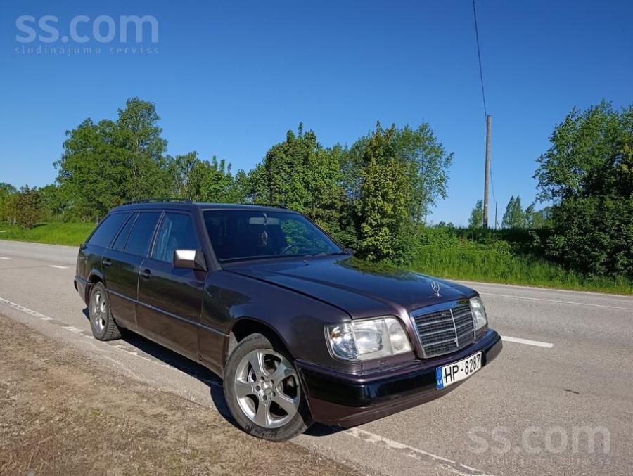 Violets Mercedes-Benz e-250 1993 Gulbene, ar dzinēja tilpumu 2.50 L un nobraukumu 478 tūkst. km par 2100 €, foto 12 vietnē AUTOMOTO.COM.LV