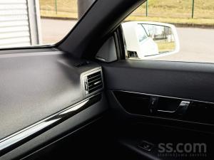 Balts Mercedes-Benz e-250 2011 Rīga, ar dzinēja tilpumu 1.80 L un nobraukumu 170 tūkst. km par 19900 €, foto 16 vietnē AUTOMOTO.COM.LV