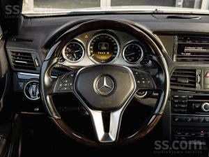 Balts Mercedes-Benz e-250 2011 Rīga, ar dzinēja tilpumu 1.80 L un nobraukumu 170 tūkst. km par 19900 €, foto 24 vietnē AUTOMOTO.COM.LV