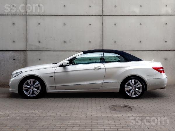 Белый Мерседес E 250 2011 в Рига, объемом двигателя 1.80 л и пробегом 170 тыс. км за 19900 €, фото 8 на AUTOMOTO.COM.LV