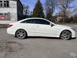 White Mercedes-Benz e-250 2009 in Silute, with an engine capacity of 2.10 L and mileage of 324 thousand km for 8100 €, photo 3 on AUTOMOTO.COM.LV
