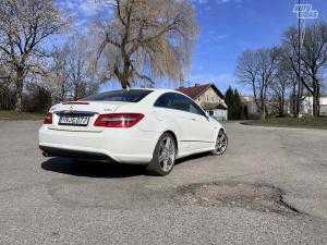 White Mercedes-Benz e-250 2009 in Silute, with an engine capacity of 2.10 L and mileage of 324 thousand km for 8100 €, photo 4 on AUTOMOTO.COM.LV