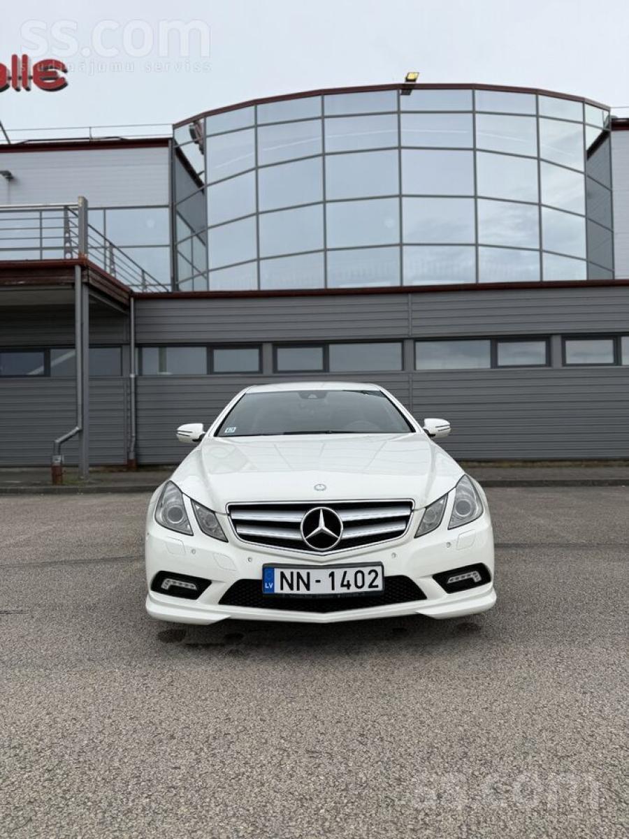 White Mercedes-Benz e-250 2010 in Riga, with an engine capacity of 1.80 L and mileage of 218 thousand km for 7700 €, photo 2 on AUTOMOTO.COM.LV