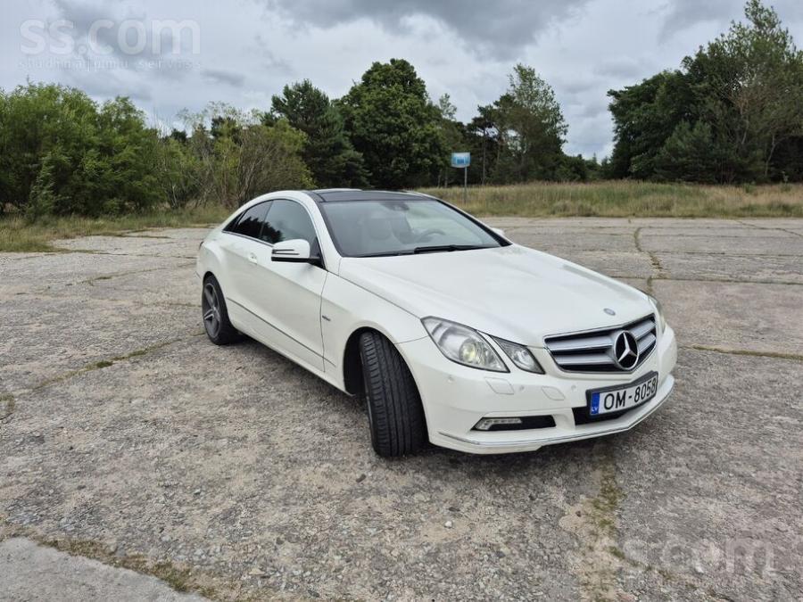 Balts Mercedes-Benz e-250 2010 Liepāja, ar dzinēja tilpumu 2.20 L un nobraukumu 275 tūkst. km par 7200 €, foto 1 vietnē AUTOMOTO.COM.LV