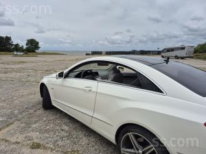 Balts Mercedes-Benz e-250 2010 Liepāja, ar dzinēja tilpumu 2.20 L un nobraukumu 275 tūkst. km par 7200 €, foto 8 vietnē AUTOMOTO.COM.LV