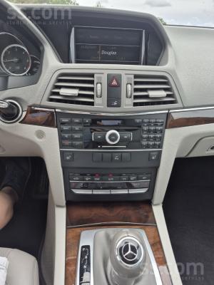 Balts Mercedes-Benz e-250 2010 Liepāja, ar dzinēja tilpumu 2.20 L un nobraukumu 275 tūkst. km par 7200 €, foto 15 vietnē AUTOMOTO.COM.LV