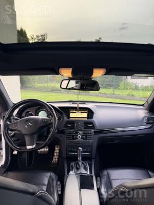 White Mercedes-Benz e-250 2011 in Riga, with an engine capacity of 2.10 L and mileage of 187 thousand km for 12000 €, photo 6 on AUTOMOTO.COM.LV