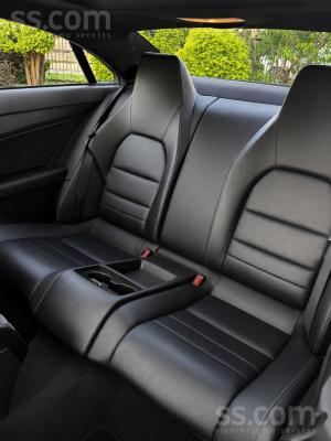 White Mercedes-Benz e-250 2011 in Riga, with an engine capacity of 2.10 L and mileage of 187 thousand km for 12000 €, photo 14 on AUTOMOTO.COM.LV