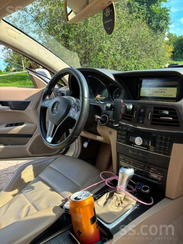 Balts Mercedes-Benz e-250 2011 Liepāja, ar dzinēja tilpumu 2.20 L un nobraukumu 203 tūkst. km par 7000 €, foto 7 vietnē AUTOMOTO.COM.LV