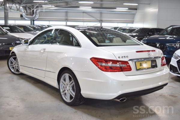 Balts Mercedes-Benz e-250 2012 Rīga, ar dzinēja tilpumu 2.20 L un nobraukumu 237 tūkst. km par 9500 €, foto 2 vietnē AUTOMOTO.COM.LV
