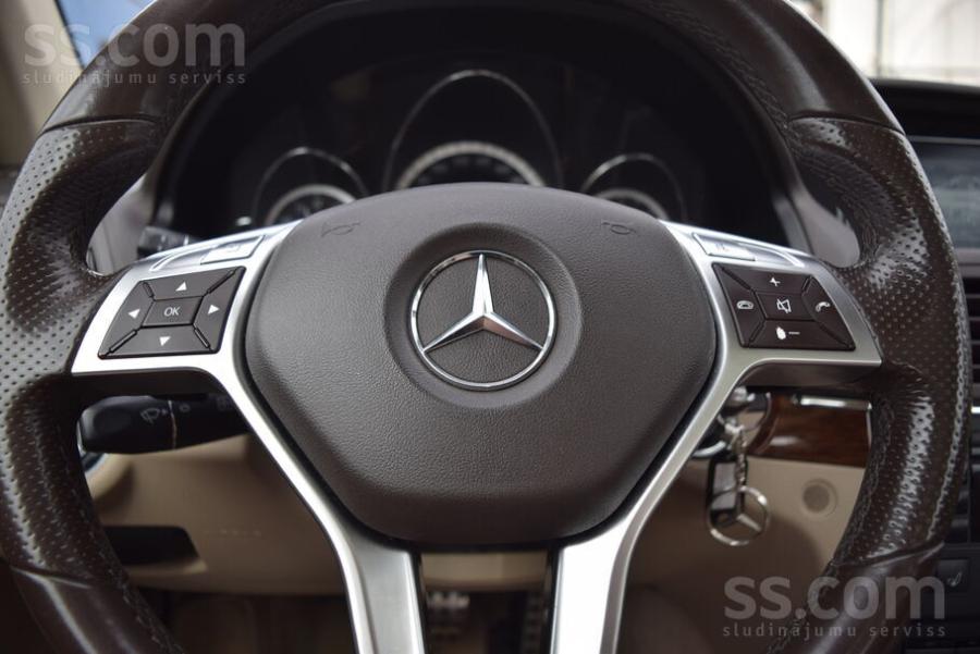 Белый Мерседес E 250 2012 в Рига, объемом двигателя 2.20 л и пробегом 237 тыс. км за 9500 €, фото 11 на AUTOMOTO.COM.LV