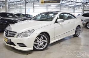 White Mercedes-Benz e-250 2013 in Riga, with an engine capacity of 2.00 L and mileage of 217 thousand km for 12500 €, photo 6 on AUTOMOTO.COM.LV