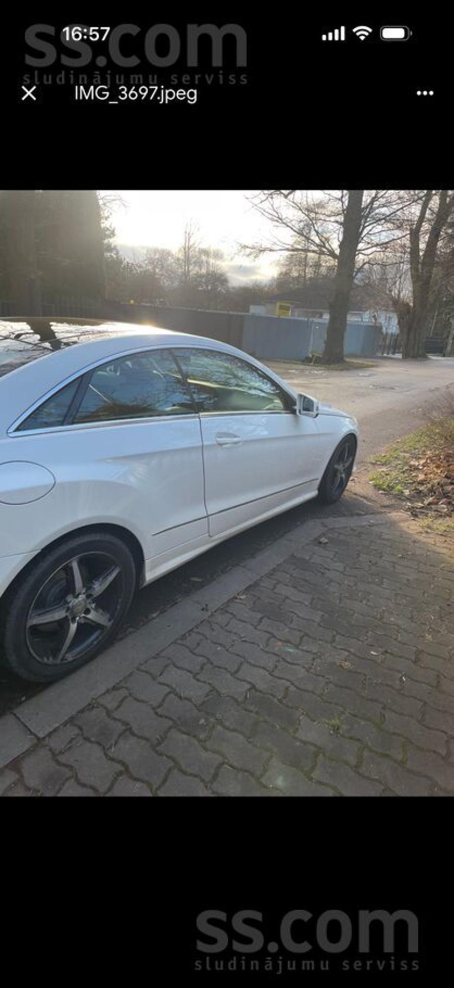 White Mercedes-Benz e-250 2013 in Riga, with an engine capacity of 2.00 L and mileage of 217 thousand km for 12500 €, photo 11 on AUTOMOTO.COM.LV