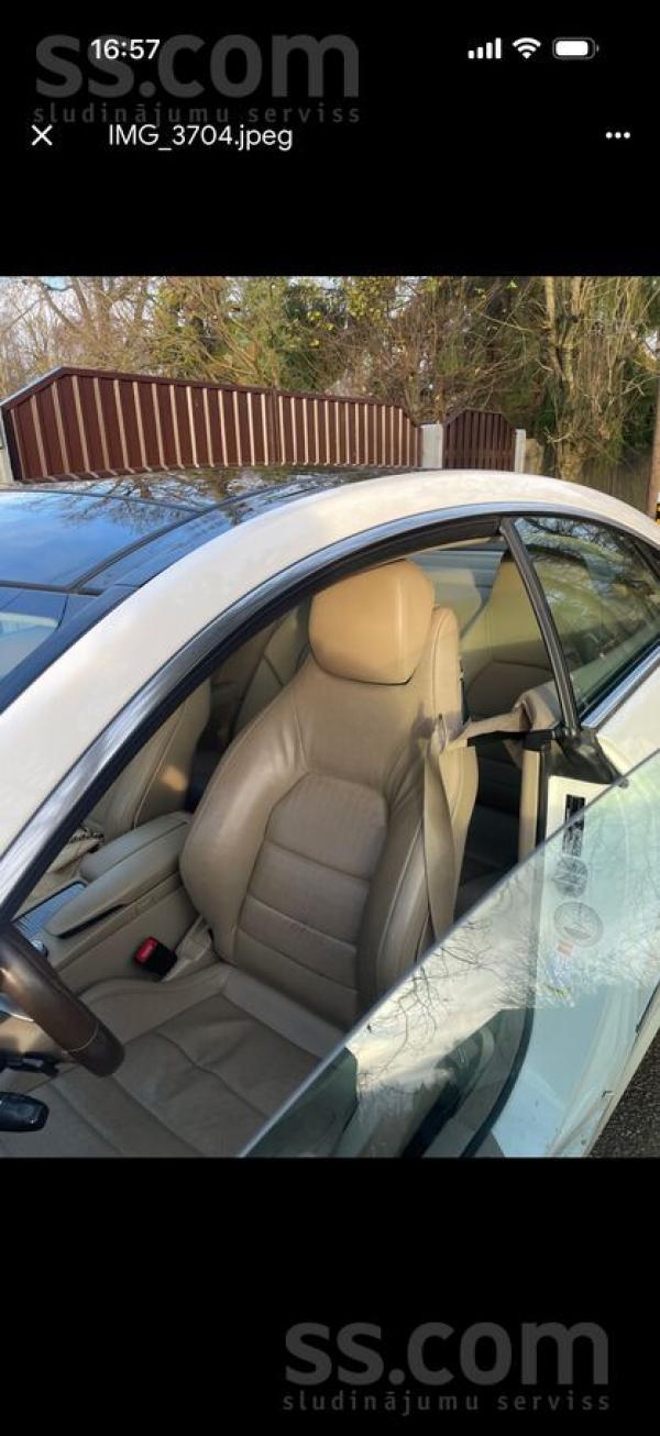 White Mercedes-Benz e-250 2013 in Riga, with an engine capacity of 2.00 L and mileage of 217 thousand km for 11500 €, photo 9 on AUTOMOTO.COM.LV