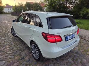 Balts Mercedes-Benz e-250 2015 Jelgava, ar dzinēja tilpumu 0.00 L un nobraukumu 33 tūkst. km par 11500 €, foto 7 vietnē AUTOMOTO.COM.LV