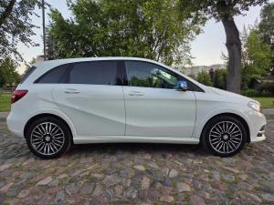 Balts Mercedes-Benz e-250 2015 Jelgava, ar dzinēja tilpumu 0.00 L un nobraukumu 33 tūkst. km par 11500 €, foto 8 vietnē AUTOMOTO.COM.LV