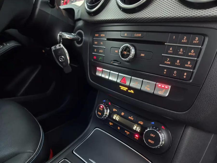 Balts Mercedes-Benz e-250 2015 Jelgava, ar dzinēja tilpumu 0.00 L un nobraukumu 33 tūkst. km par 11500 €, foto 17 vietnē AUTOMOTO.COM.LV