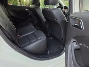 Balts Mercedes-Benz e-250 2015 Jelgava, ar dzinēja tilpumu 0.00 L un nobraukumu 33 tūkst. km par 11500 €, foto 26 vietnē AUTOMOTO.COM.LV