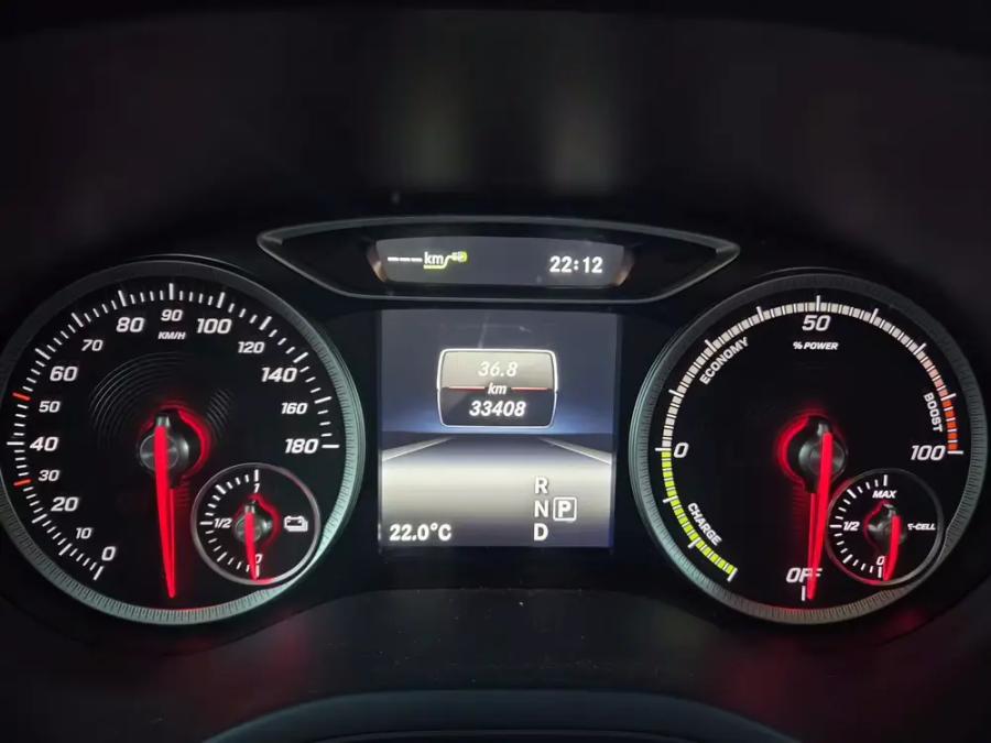 Balts Mercedes-Benz e-250 2015 Jelgava, ar dzinēja tilpumu 0.00 L un nobraukumu 33 tūkst. km par 11500 €, foto 27 vietnē AUTOMOTO.COM.LV