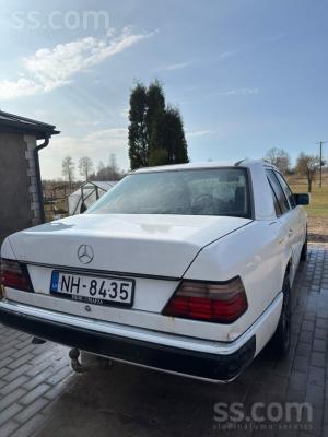 Balts Mercedes-Benz e-250 1991 Jelgava, ar dzinēja tilpumu 2.00 L un nobraukumu 800 tūkst. km par 2000 €, foto 6 vietnē AUTOMOTO.COM.LV