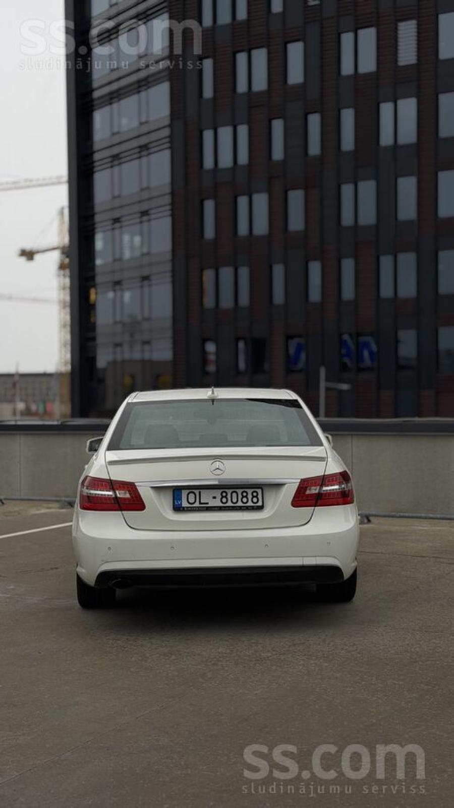 Balts Mercedes-Benz e-250 2011 Rīga, ar dzinēja tilpumu 2.20 L un nobraukumu 336 tūkst. km par 6650 €, foto 5 vietnē AUTOMOTO.COM.LV