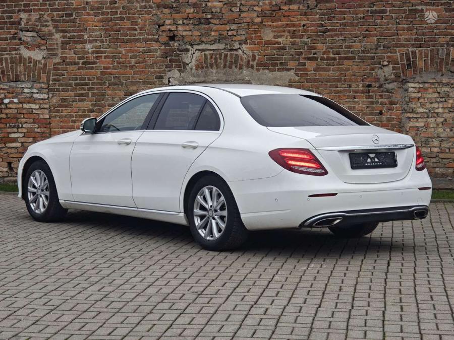 Balts Mercedes-Benz e-250 2016 Kėdainiai, ar dzinēja tilpumu 2.00 L un nobraukumu 100 tūkst. km par 24000 €, foto 8 vietnē AUTOMOTO.COM.LV