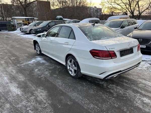 White Mercedes-Benz e-250 2016 in Vilnius, with an engine capacity of 2.20 L and mileage of 168 thousand km for 6700 €, photo 9 on AUTOMOTO.COM.LV