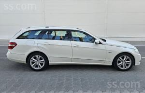 Balts Mercedes-Benz e-250 2010 Rīga, ar dzinēja tilpumu 2.10 L un nobraukumu 352 tūkst. km par 5950 €, foto 7 vietnē AUTOMOTO.COM.LV