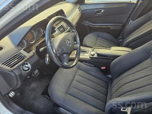 Balts Mercedes-Benz e-250 2010 Rīga, ar dzinēja tilpumu 2.10 L un nobraukumu 352 tūkst. km par 5950 €, foto 12 vietnē AUTOMOTO.COM.LV
