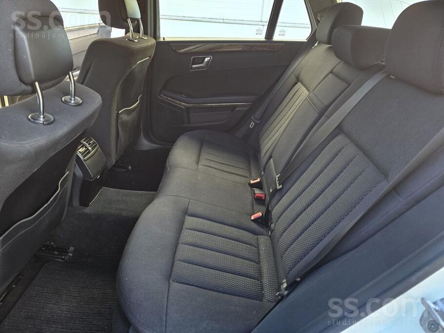 Balts Mercedes-Benz e-250 2010 Rīga, ar dzinēja tilpumu 2.10 L un nobraukumu 352 tūkst. km par 5950 €, foto 14 vietnē AUTOMOTO.COM.LV